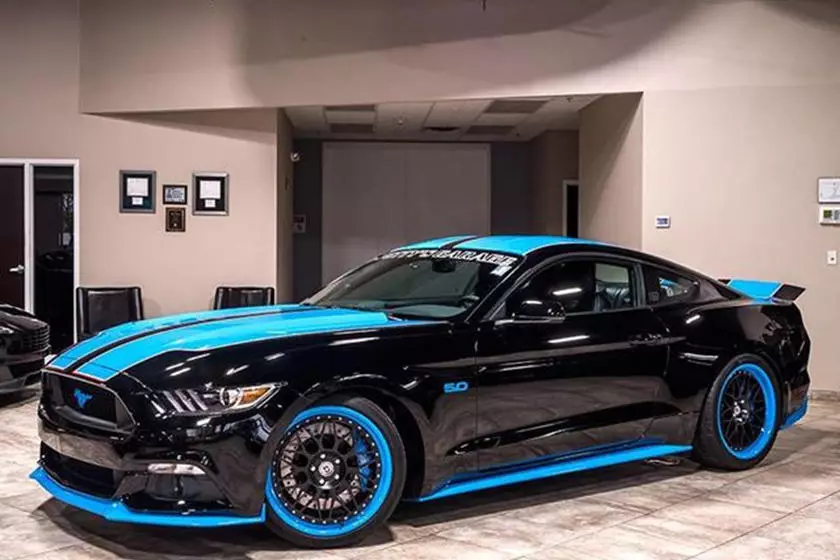 Richard Petty Edition Ford Mustang GT honek 70.000 $ balio du?