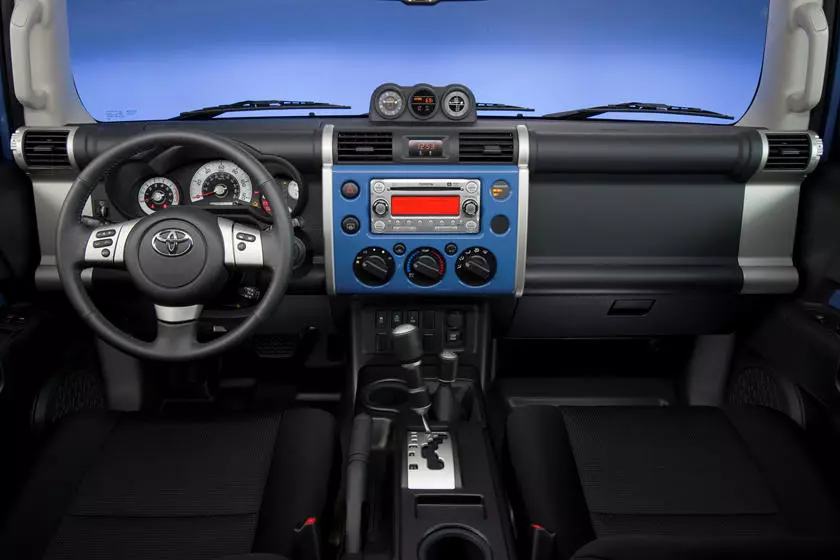 2011-2014 Toyota FJ Cruiser İdarə Paneli