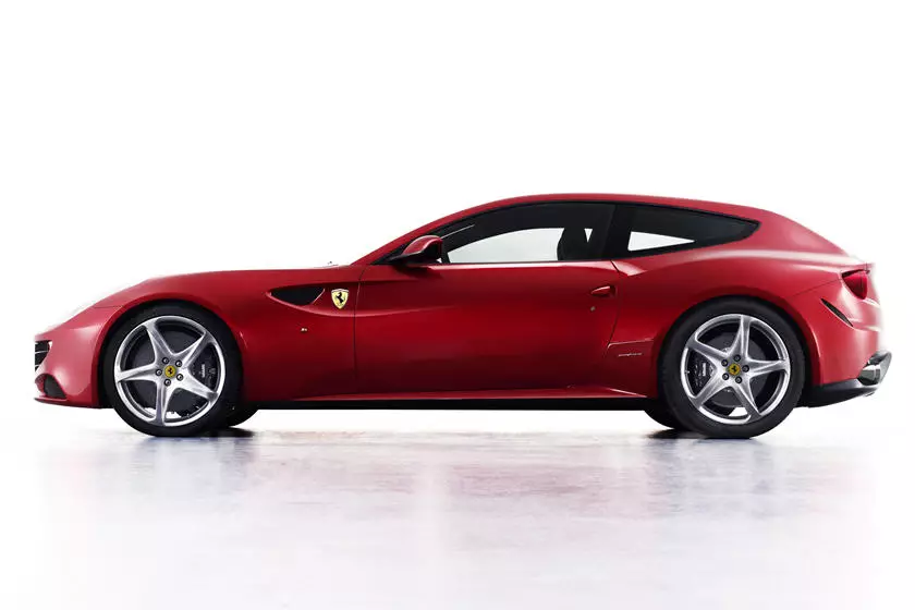 Prežite svoj sen o výmene motora s týmto Ferrari V12 18098_11