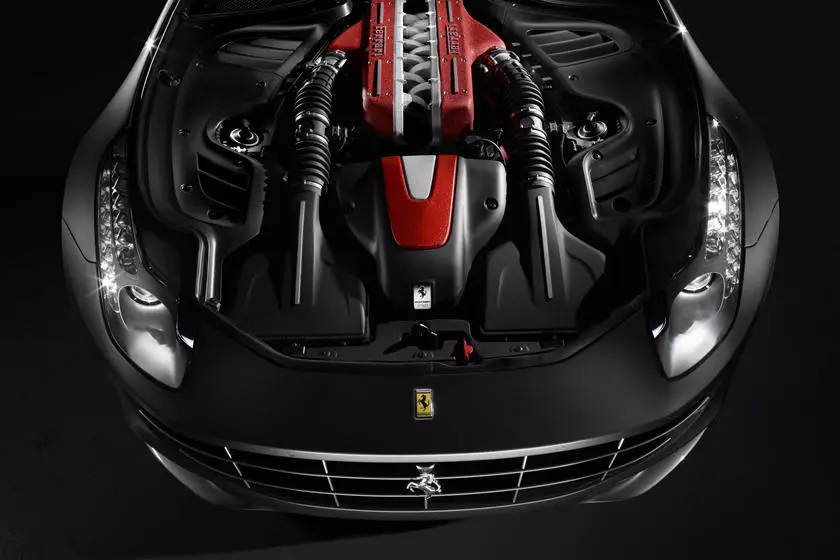 Воплотите свою мечту о замене двигателя с этим Ferrari V12 18098_7