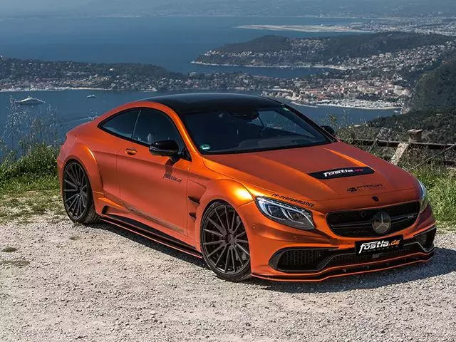 Hierdie helderoranje 730-PK Mercedes-AMG S63 sal jou oë brand 1810_1