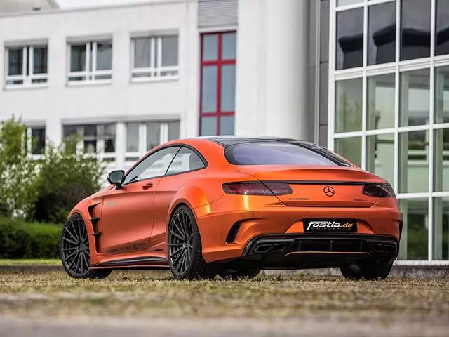 Chiếc Mercedes-AMG S63 730 HP màu cam sáng này sẽ đốt mắt bạn 1810_4