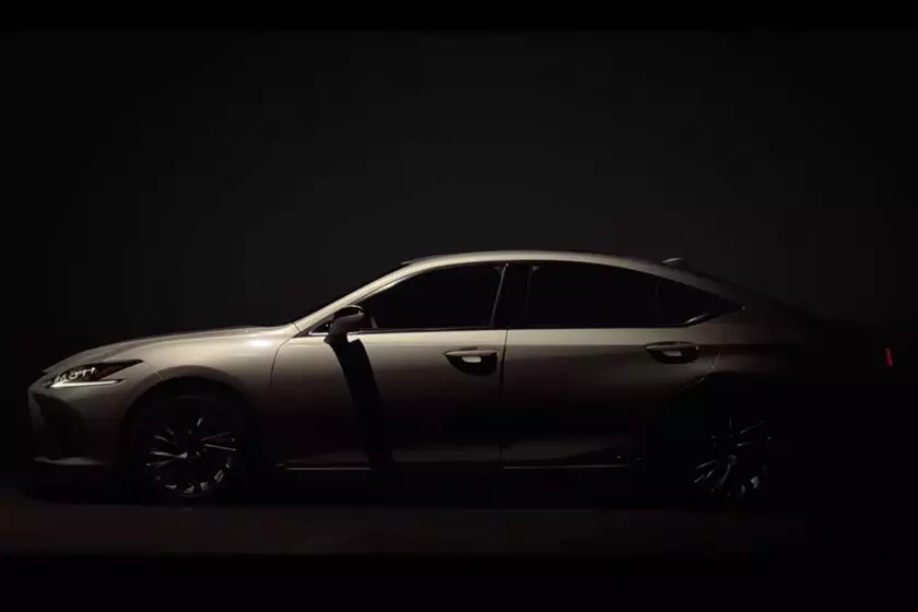 सर्व-नवीन Lexus ES LS सारखे दिसते 18119_3