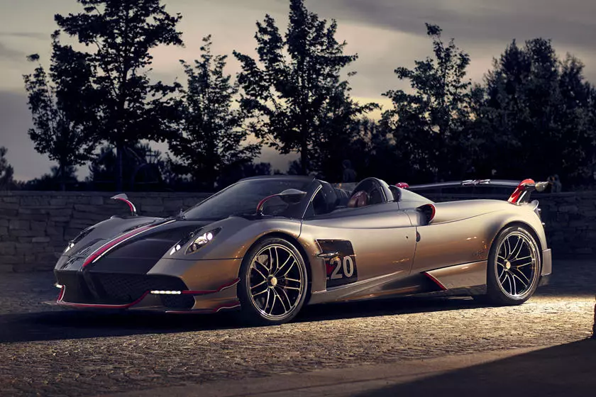 2020 Pagani Huayra Roadster BC ការពិនិត្យមើលដំបូង៖ អ៊ីតាលី ល្អបំផុត 18129_18