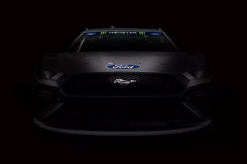 Ford-ը ցանկանում է Mustang ստանալ Daytona 500-ում 18188_1