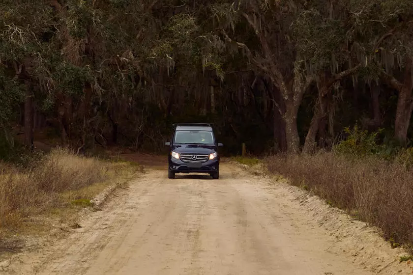 Mercedes пуска ван на кемпер Getaway 18321_3