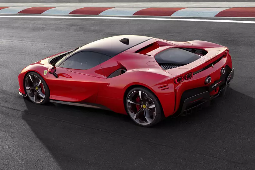2020 Ferrari SF90 Stradale sidovy