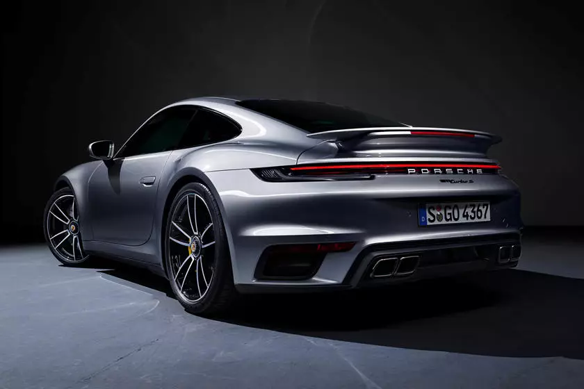 2021 Porsche 911 Turbo S Coupe የመጀመሪያ እይታ ግምገማ፡ ከዚህ በፊት ታይቶ የማያውቅ ሃይል 18618_4