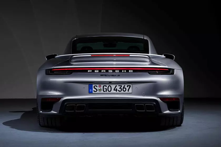 2021 Porsche 911 Turbo S Coupe Banza urebe Isubiramo: Imbaraga zitigeze zibaho 18618_6