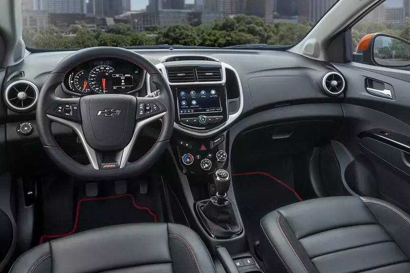 2017-2020 Chevrolet Sonic Hatchback Dashboard