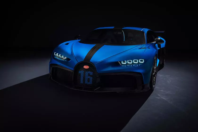 Кажете му здраво на Bugatti Chiron Pur Sport: оружје за патека од 3,55 милиони долари 18739_13