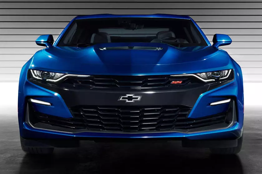 2019-2020 Chevrolet Camaro Coupe Front View