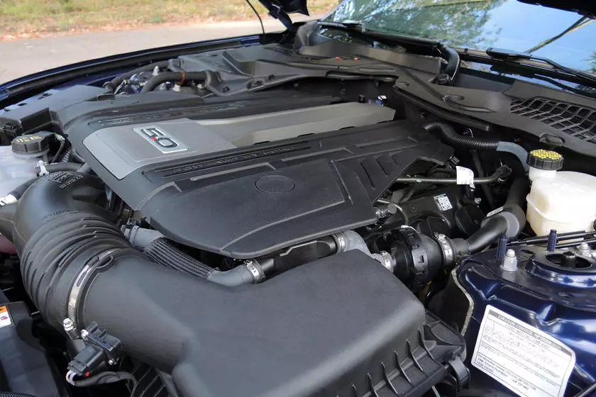 2018-2020 Ford Mustang GT कूप इंजिन
