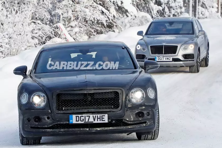 Nuevas poses de Bentley Flying Spur para nuestras cámaras espía 18943_3