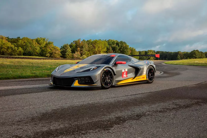 8 Rudaí le Eolas Faoi Corvette C8 Z06 18994_20