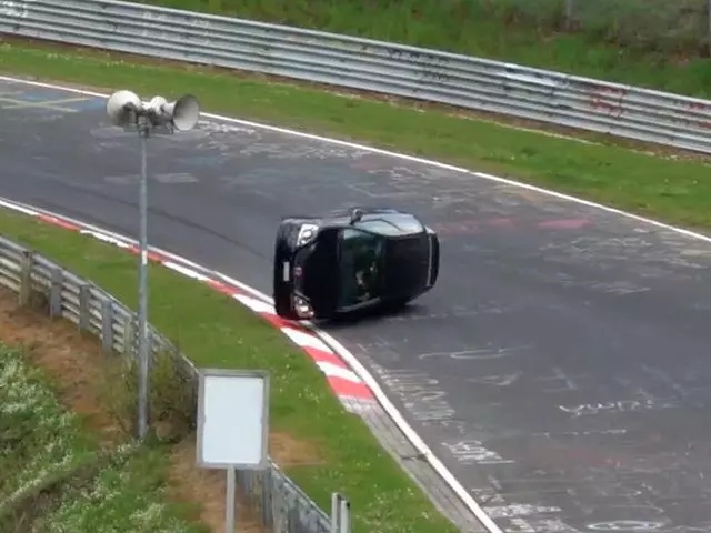 Nonton A Tumbling Civic Type R Nerangake Definisi 'Lift-Off Oversteer' 1909_1