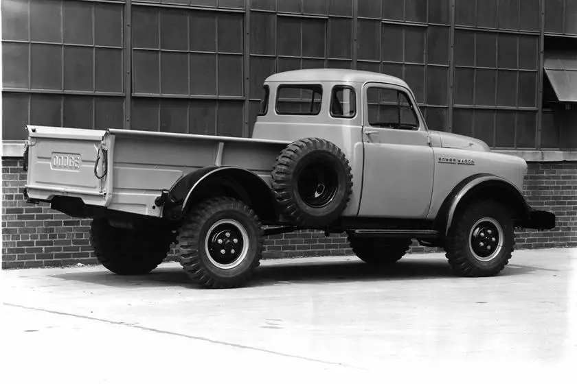 Ram Pickup نىڭ تەدرىجىي تەرەققىياتىنى كۆرۈڭ 19166_5