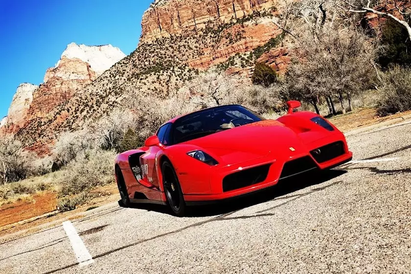 Ferrari Enzo condus zilnic cu 90.000 de mile pe ceas este un triumf 19196_7