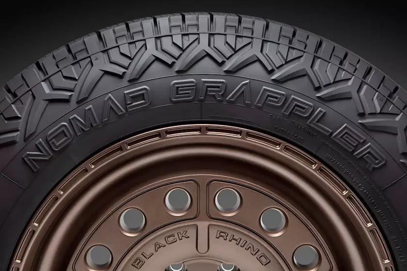 Ipinakilala ni Nitto ang Bagong All-Terrain Tire Para sa Mga Compact na SUV 19229_5