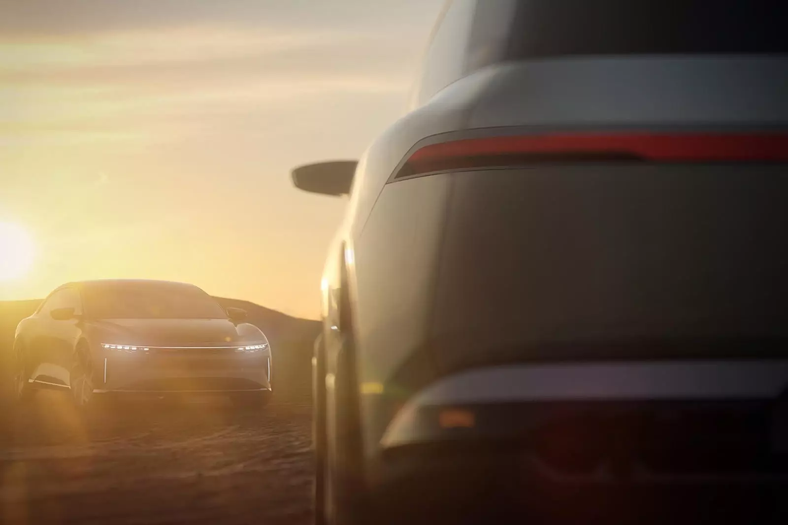 Le dernier teaser de Lucid Motors a une autre Tesla en vue