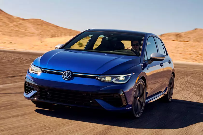 2022 Volkswagen Golf R First Look Review: Hit The Throttle 19309_1