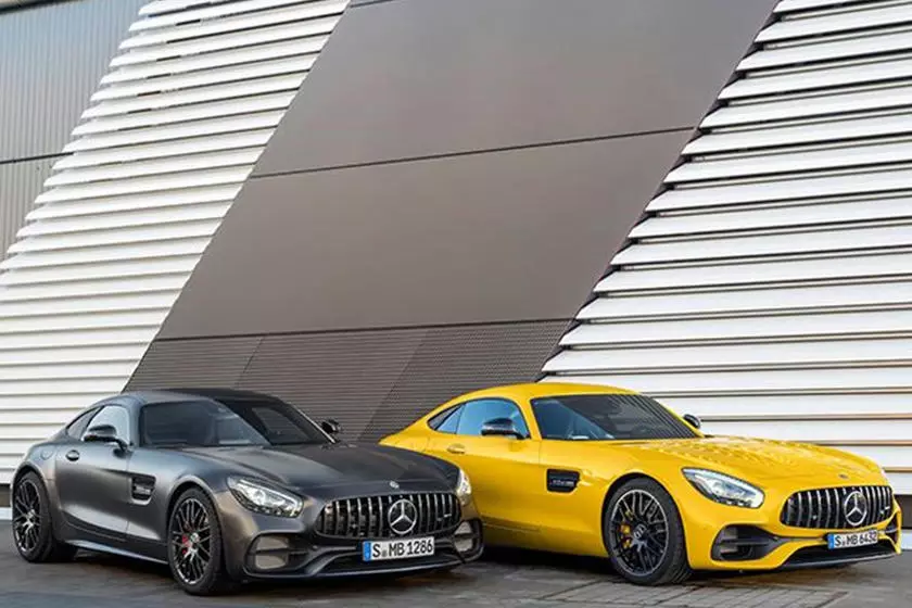 Ọganihu ọrịre nwere ike itinye mgbakasị ahụ na nke Mercedes-AMG?