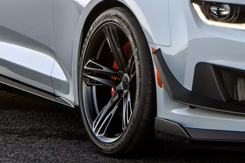 2019-2022 Chevrolet Camaro ZL1 Coupe Wheel