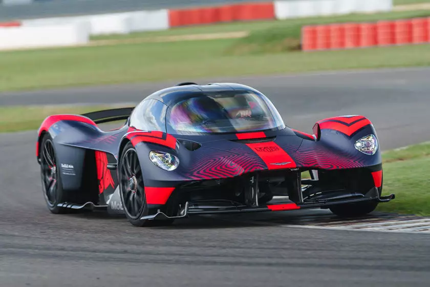 O primeiro coche deportivo eléctrico de Aston Martin chega en 2025 19486_4