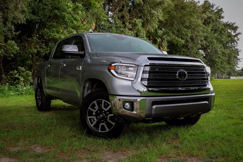 Хуб ва Бадии Toyota Tundra 2019 19502_1