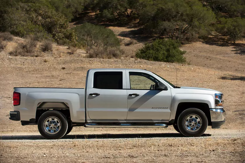 Jak ušetřit více než 10 000 $ na novém Chevrolet Silverado 19563_2