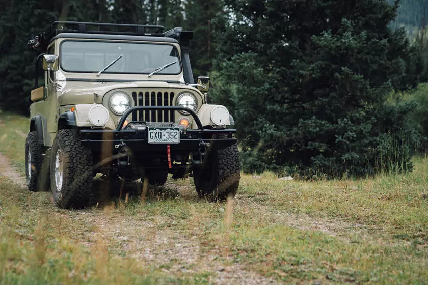 Hardcore Jeep Scrambler është gati për aventura në tokë 19661_15