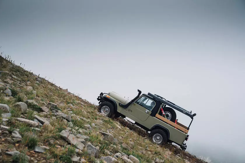 Hardcore Jeep Scrambler je pripravený na pozemné dobrodružstvá 19661_5