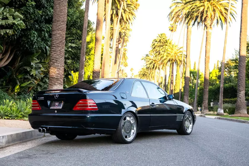 Ang Mercedes S600 V12 ni Michael Jordan Gibaligya 19676_2