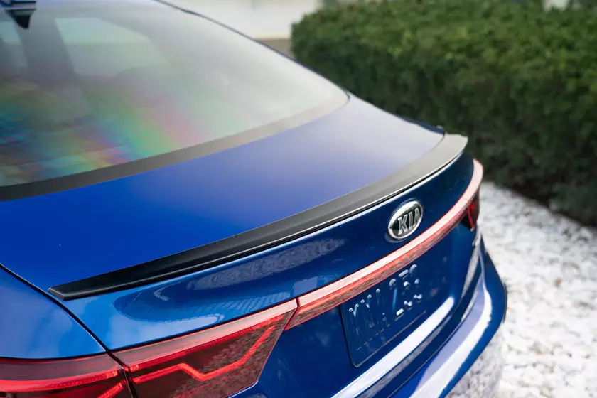 2020 Kia Forte GT Pri agresif kòm yon piyay pèfòmans 19741_9