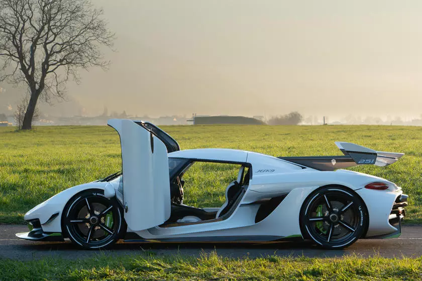 Koenigsegg Jesko мисли ҳайвони мутлақ садо медиҳад 19818_3