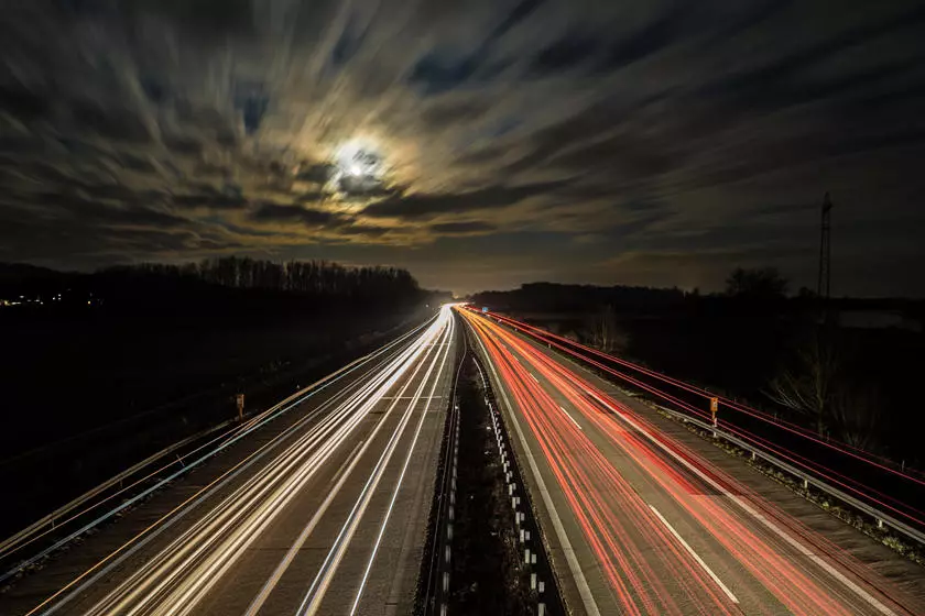 Autobahn Neamhshrianta na Gearmáine faoi Thine Arís 19843_5