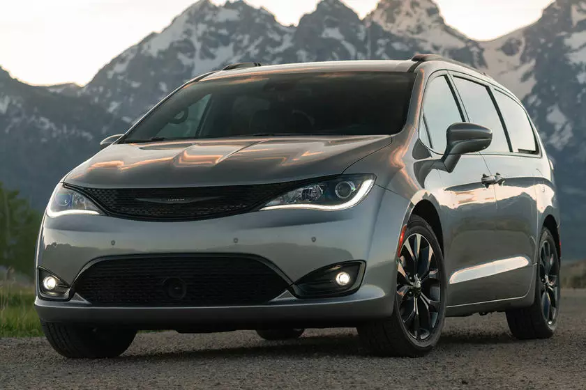 Chrysler Pacifica 2020 года каштуе нашмат даражэй, чым Voyager 19942_4