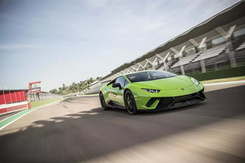 Lamborghini het 'n towerjaar in 2018 gehad 19954_5