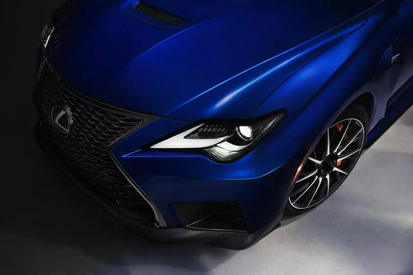 Хардкорний Lexus RC F Track Edition 2020 року вже тут 20023_15