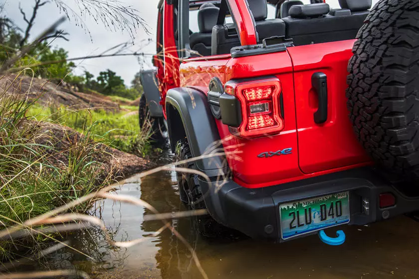 Jeep Wrangler 4xe enfrentando o rally rebelde como um chefe 20066_4