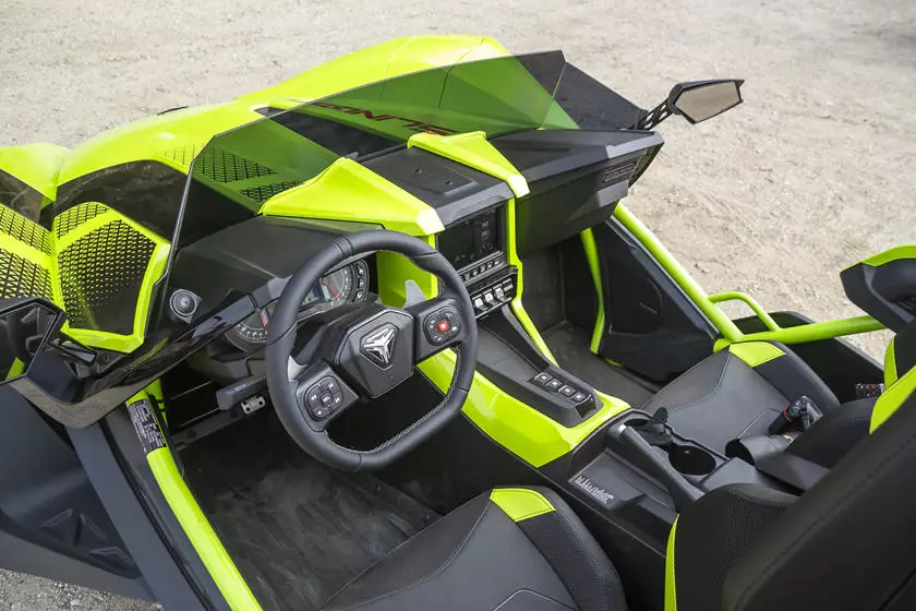 2021 Polaris Slingshot First Drive Review: En Tricycle Made For Two 20447_23