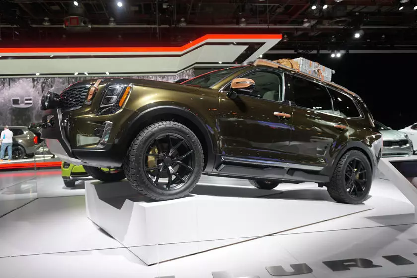 Голям и смел 2020 Kia Telluride пристигна 20509_10