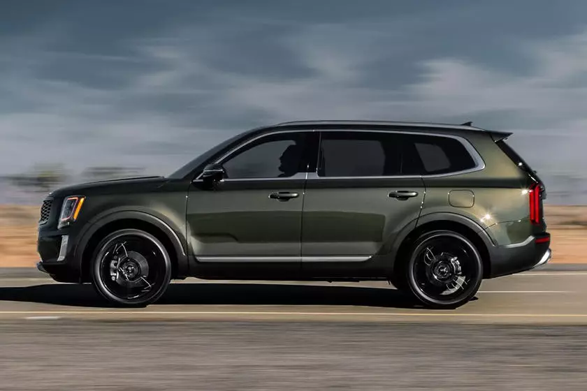 Iso ja rohkea 2020 Kia Telluride on saapunut 20509_14