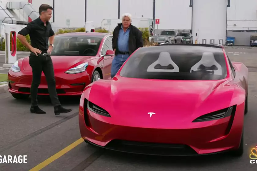 Jay Leno pensa que os coches de gasolina son unha raza moribunda 20578_1