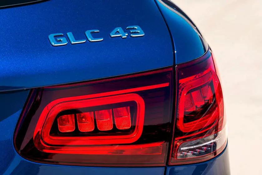 2020 Mercedes-AMG GLC 43 First Look Review: Einer der besten SUVs der Welt 20591_16