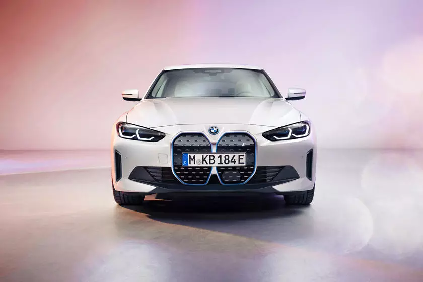 2022 BMW i4 ഫ്രണ്ട് വ്യൂ