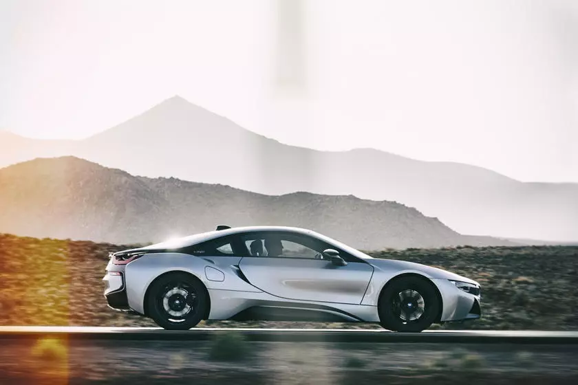 2019-2020 BMW i8 Kẹkẹ ẹlẹsẹ mẹrin Wiwo