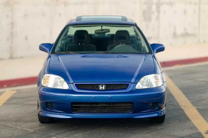 Yi tsammanin Wannan 1999 Honda Civic Si Zai Siyar Sama da $50,000 20759_6