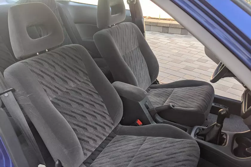 Attendez-vous à ce que cette Honda Civic Si 1999 se vende plus de 50 000 $ 20759_8