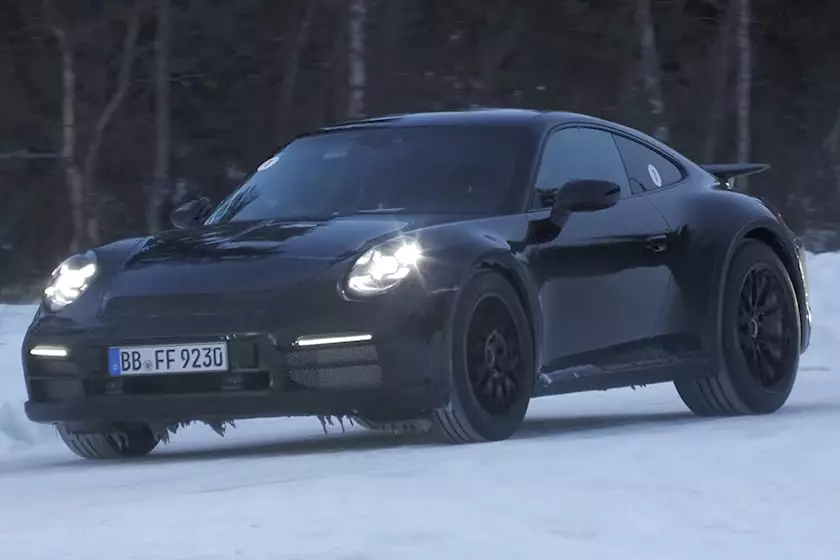 Porsche 911 Safari näeb lumes kodune välja 20772_4